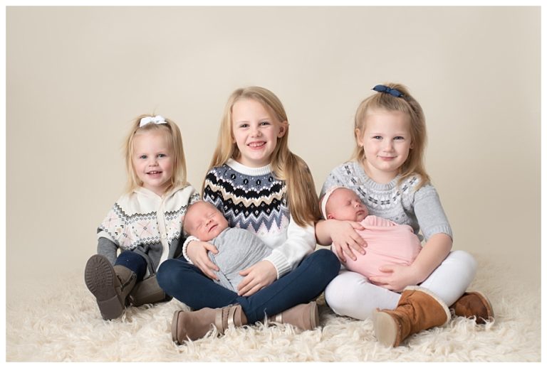 Newborn and Siblings - How to make photos happen - Rachel Mummert ...